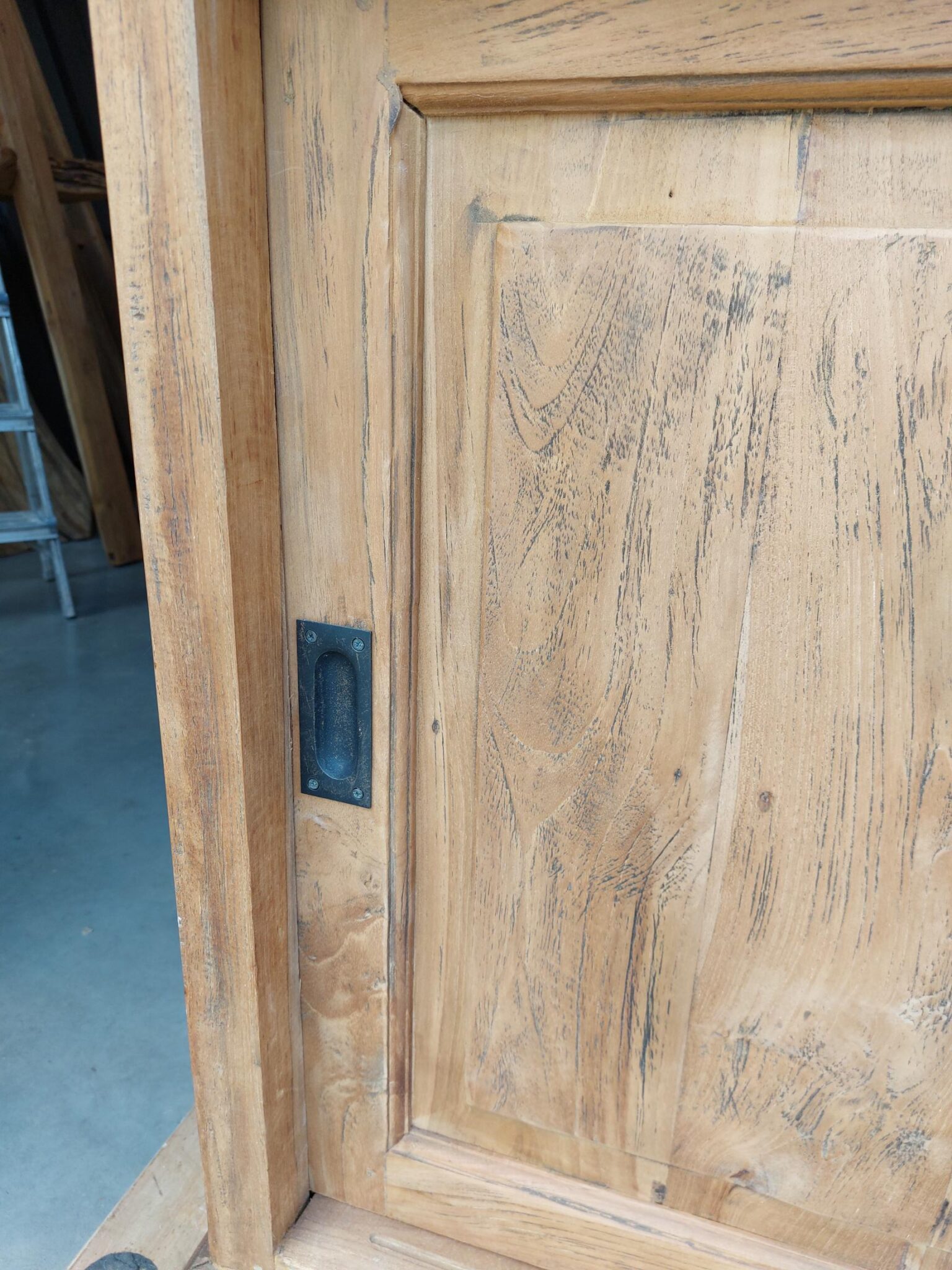 Teak buffetkast met schuifdeuren - Specialist in Teak Maatwerk