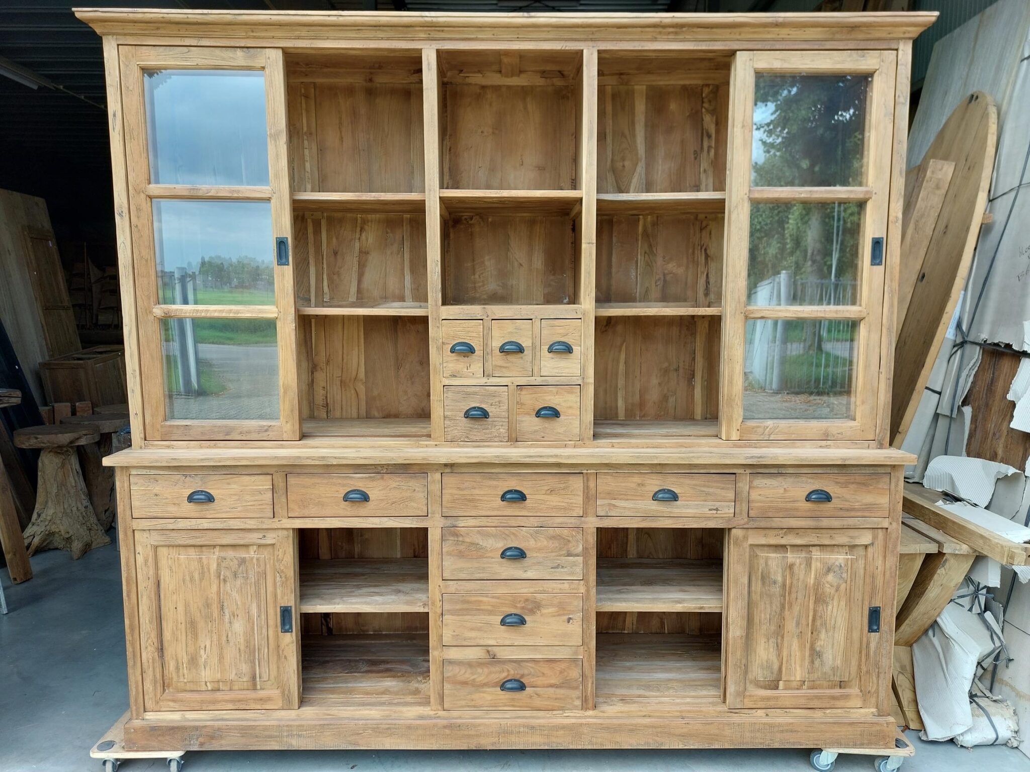 Teak buffetkast met schuifdeuren - Specialist in Teak Maatwerk